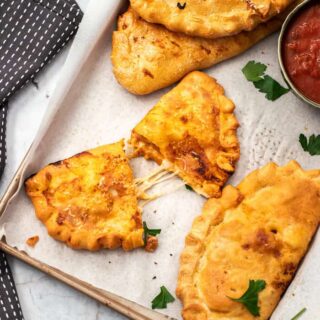 20-Minute Air Fryer Calzones Recipe - Sustainable Cooks