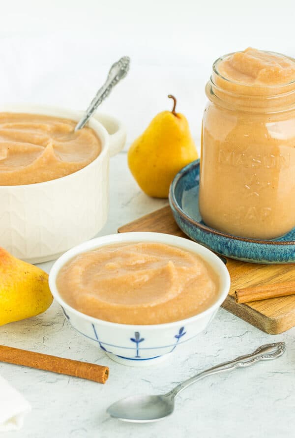 Homemade Pear Sauce Recipe - Sustainable Cooks