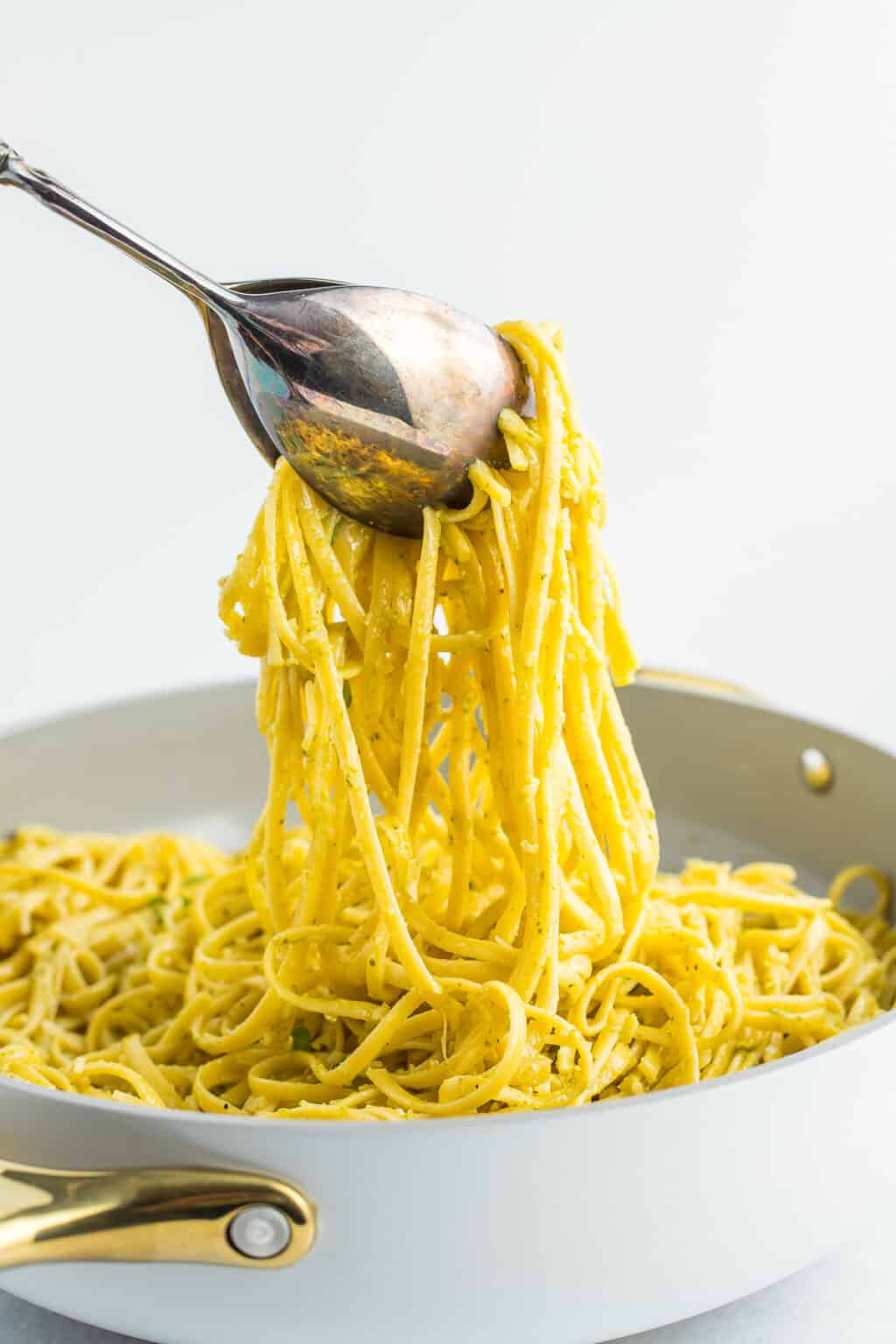 Creamy Pesto Pasta - Sustainable Cooks