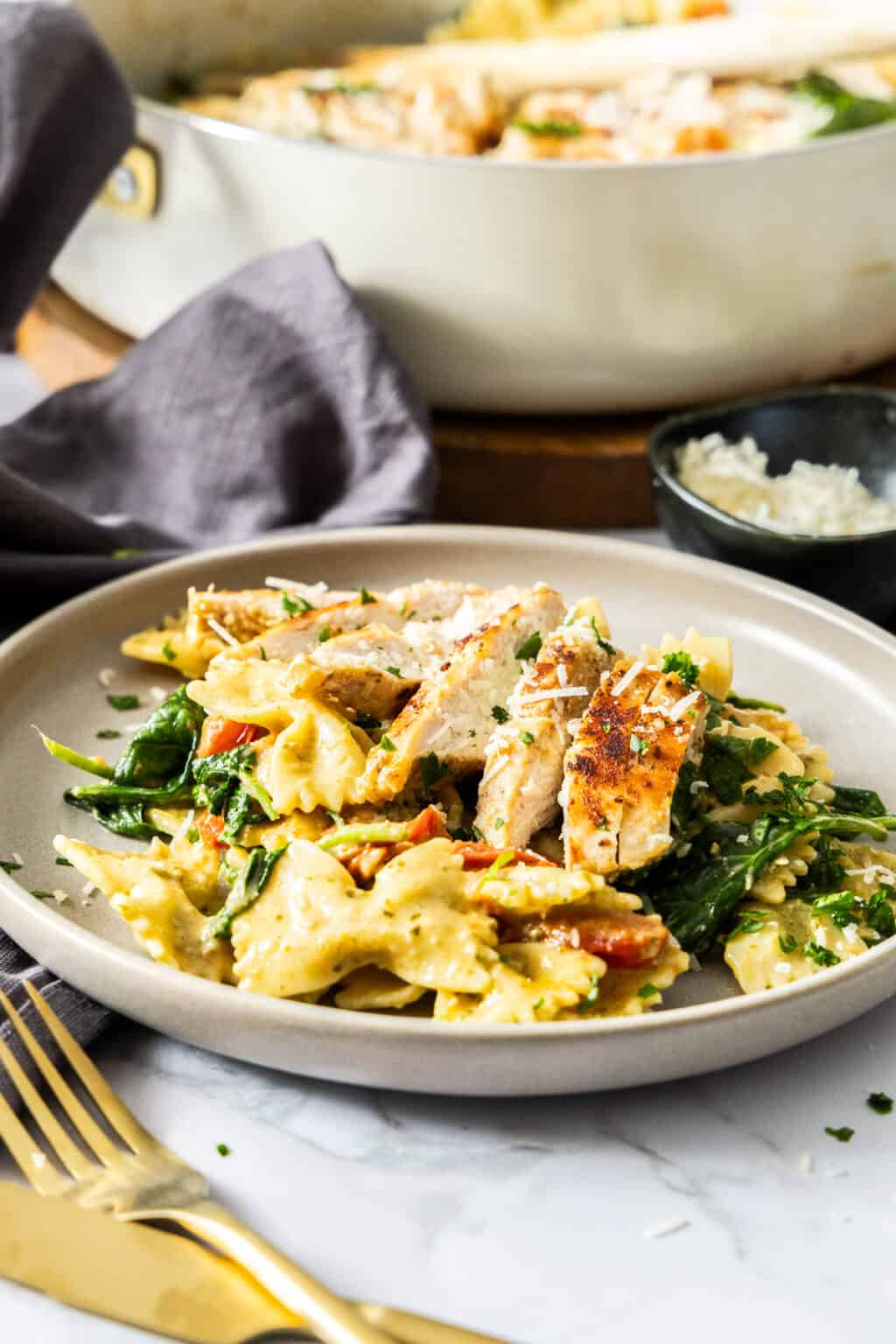 Creamy Chicken Pasta - Sustainable Cooks