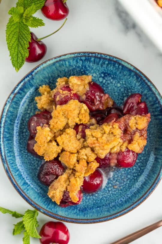 Cherry Crumble - Sustainable Cooks